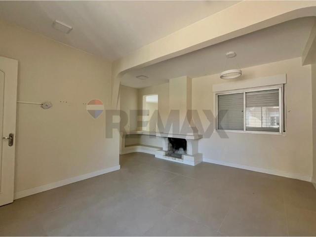 100.00 M² Apartamento Alugar, 2 Dormitórios localizado em Centro, Santa Maria, Rio Grande do Sul, 97050240 | Brasil