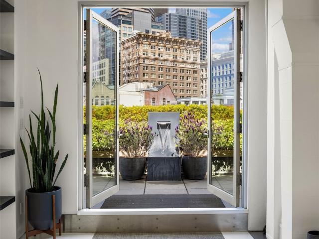 100 1st Avenue S # 16