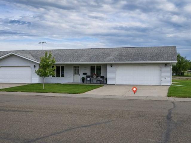 100 7th St NW Unit 1C, Hazen, ND 58545