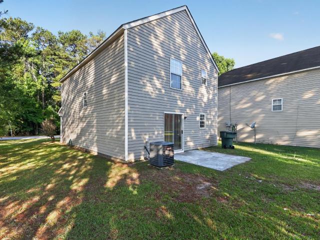 100 Cottage Lake Way