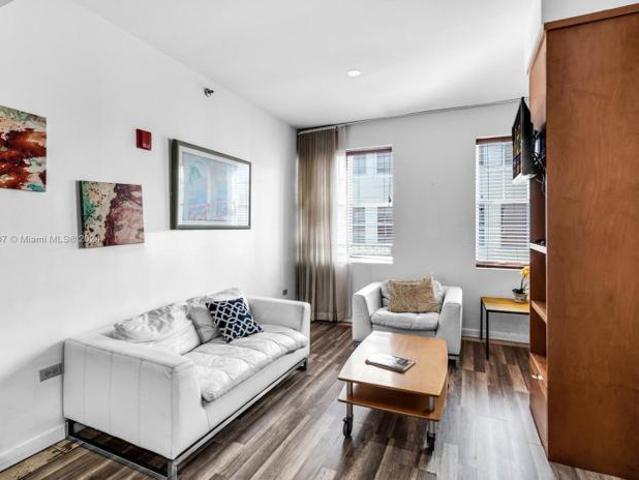 100 Collins Ave #203, Miami Beach, FL 33139