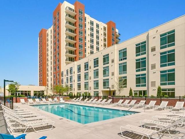 100 Commons Park N #1103, Stamford, CT 06902