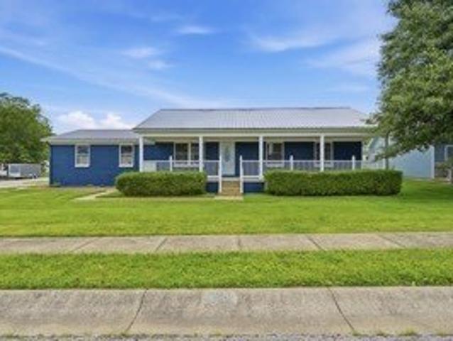 100 Calumet Ct, Elizabethtown, KY 42701