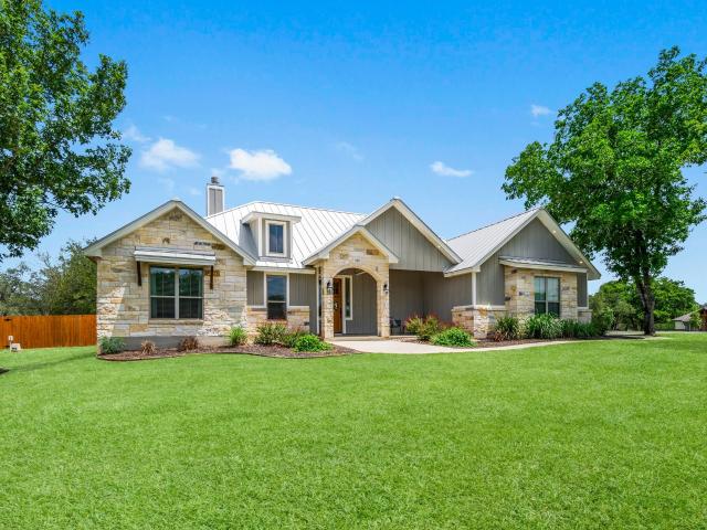 100 Calvary Dr, Adkins, TX 78101 | MLS #36075