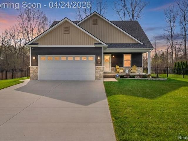 100 Capitol Dr, Marysville, MI 48040