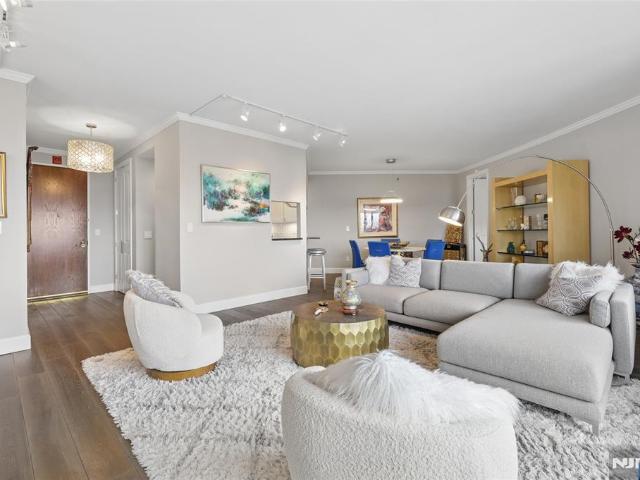 100 Carlyle Dr, Unit 9ES, Cliffside Park, NJ 07010 | Compass