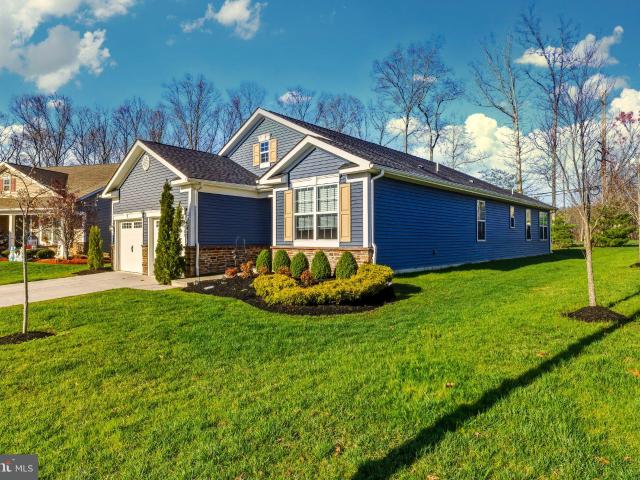 100 Castlebay Dr, Williamstown, NJ 08094 | MLS #NJGL2071