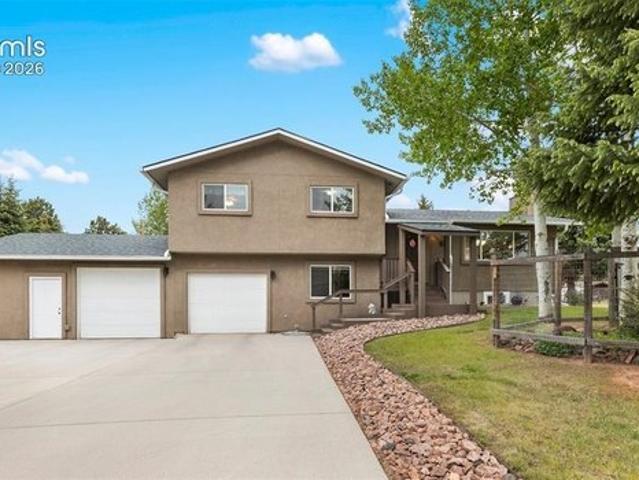 100 Chulita Senda St, Woodland Park, CO 80863