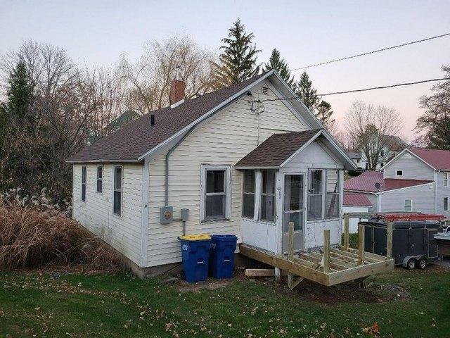 100 Church St, Ontario, WI 54651