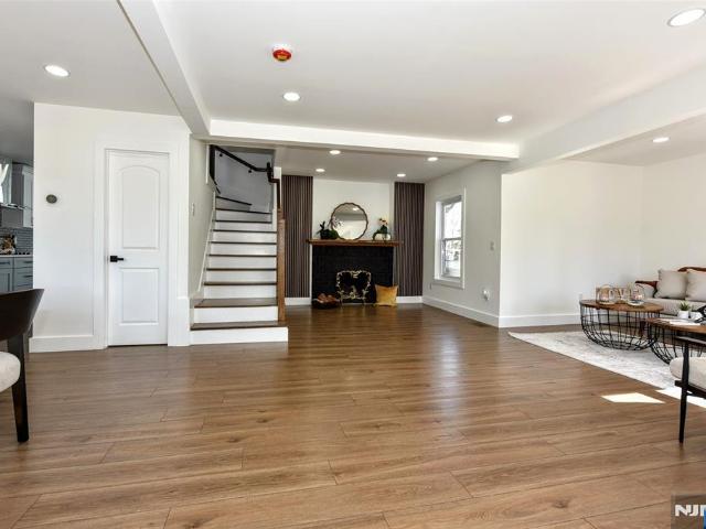 100 Chestnut Street