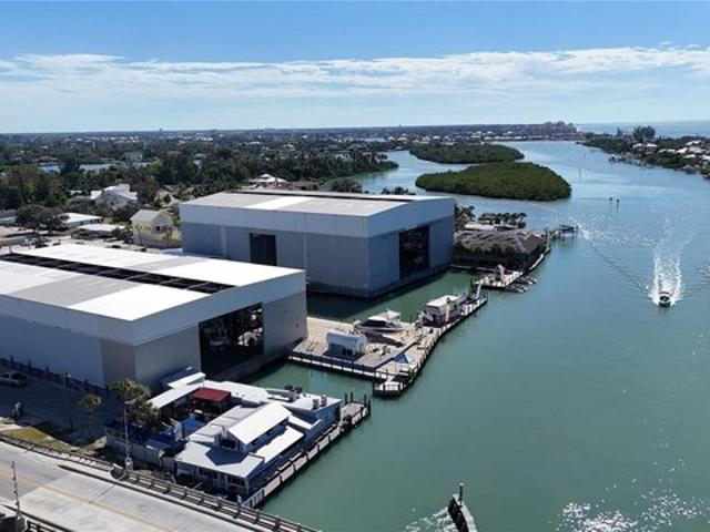 100 Circuit Rd Unit N21, Nokomis, FL 34275