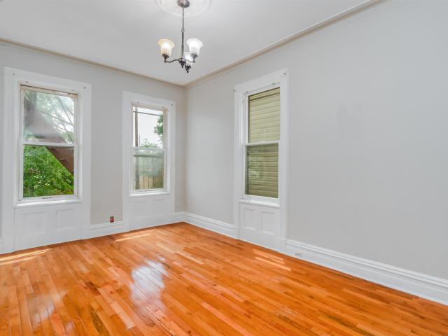 100 Clerk St # 1