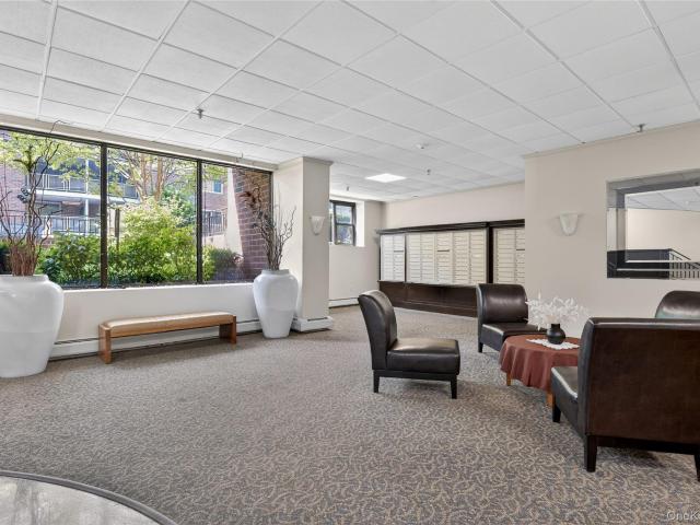 100 Clinton Avenue 2Y