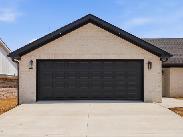 100 Clover Crescent