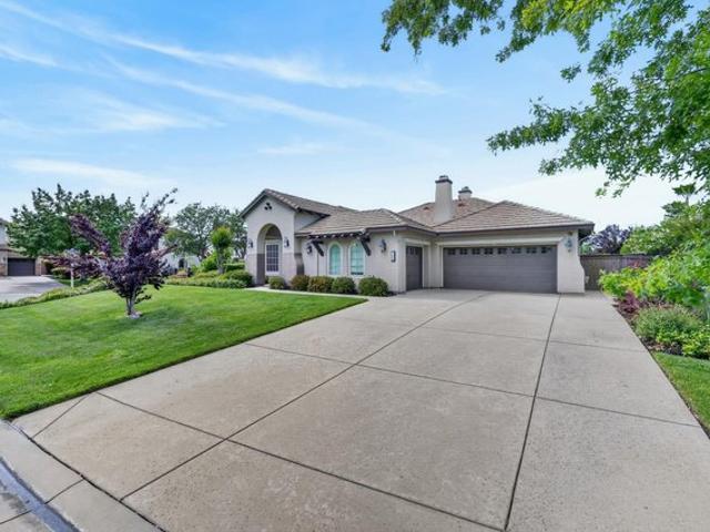 100 Cresta Ct, Lincoln, CA 95648