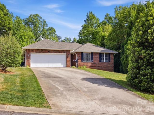 100 Crosscreek Drive