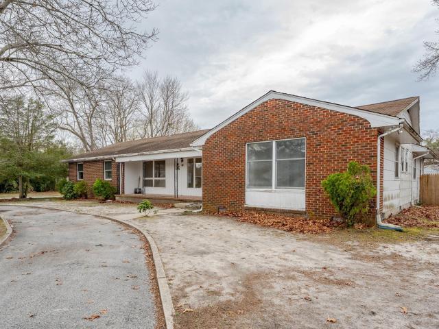 100 Cypress Ave