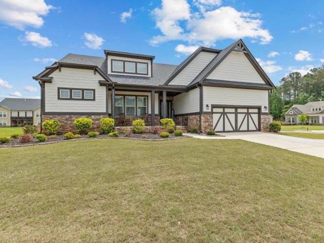 100 Amberton Ln, Fayetteville, GA 30215