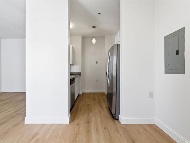 100 Alden St # 308