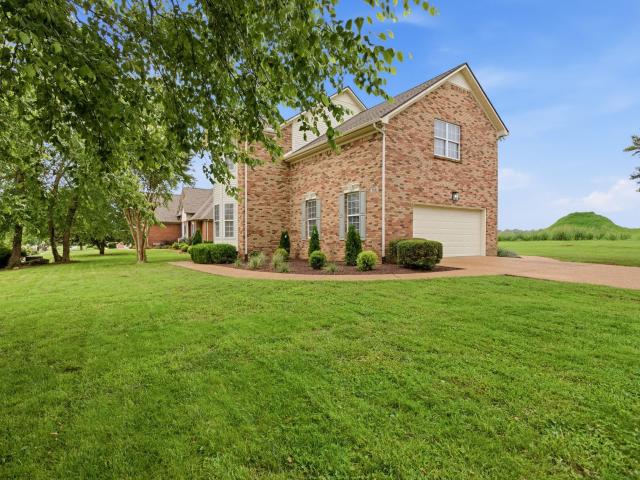 100 Alderwood Dr