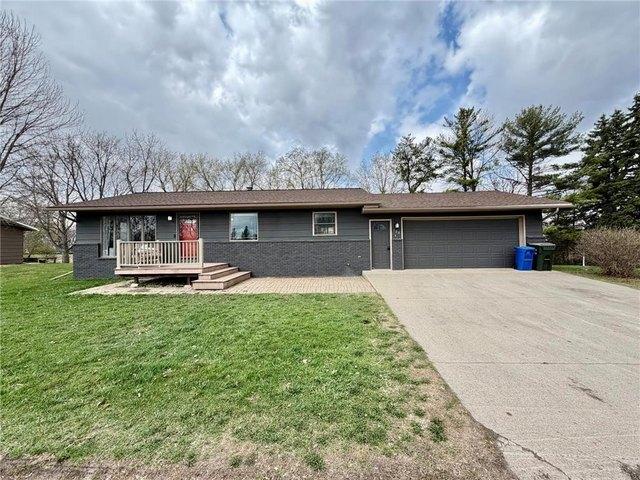 100 Ash Ave, Ashby, MN 56309