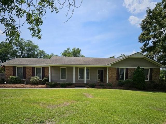 100 Ashley Ave, Goldsboro, NC 27530