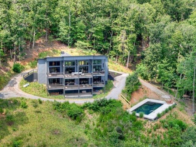 100 Boundless Trl, Morganton, GA 30560