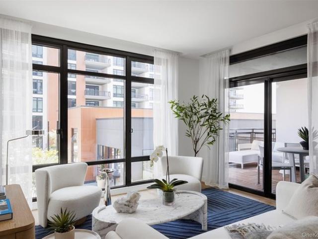 100 Boardwalk Unit 1008, Long Beach, NY 11561