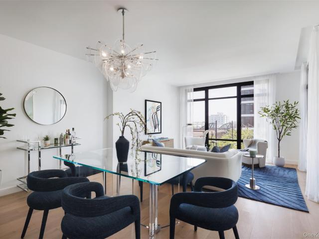 100 Boardwalk 1008A