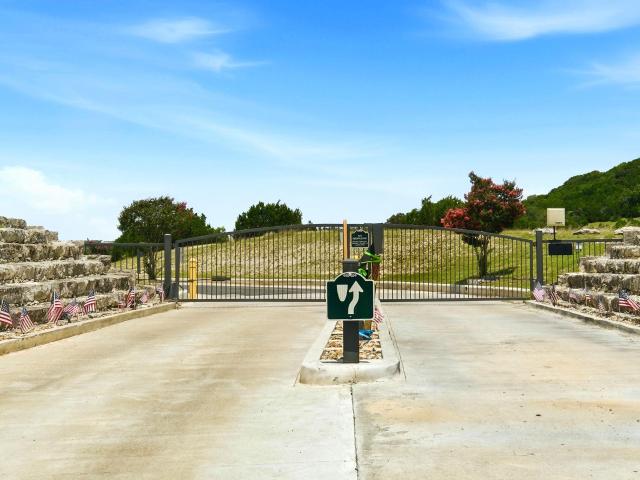 100 Bobcat Cir