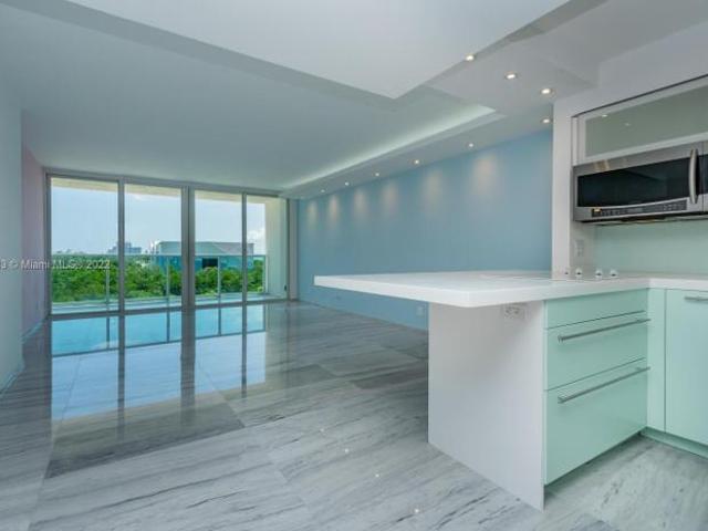 100 Bayview Dr #623 Sunny Isles Beach, FL 33160