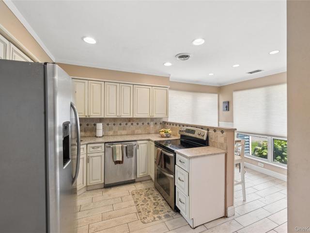 100 Baker Court 90