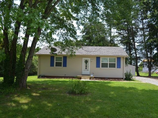 100 Bellamy Ct, Clarksville, TN 37043