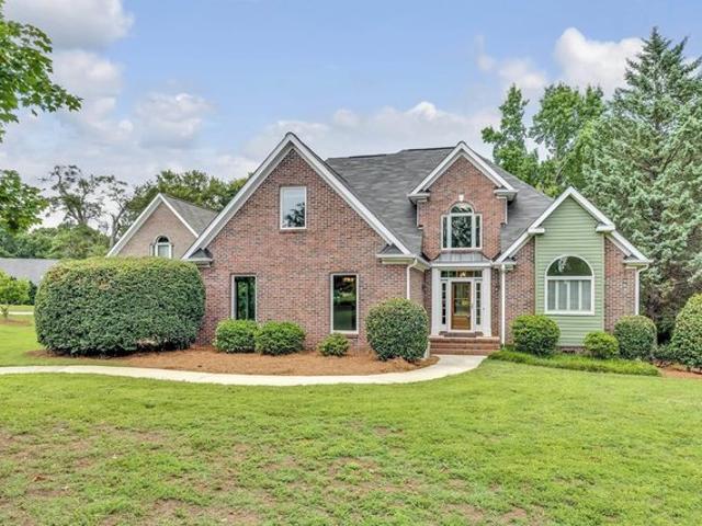 100 Bennetts Crossing Ct, Greer, SC 29651