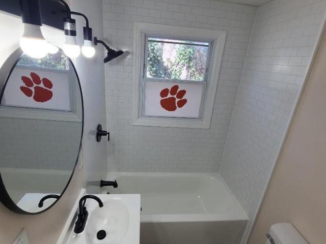 100 Bleckley Ave Unit A 1 Bedroom Condo for Rent at 100 Bleckley Ave, Greenville, SC 29607 Pleasantburg