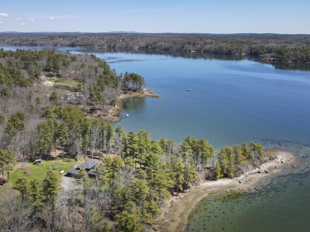 100 Bradley Shore Rd, Newcastle, ME 04553