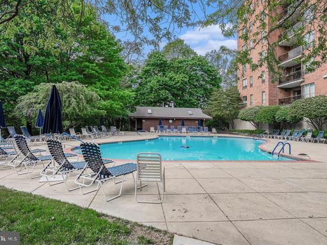 100 Breyer Dr, Unit 3C, Elkins Park, PA 19027 | MLS #PAMC2150