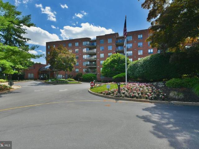 100 Breyer Drive # 6 C