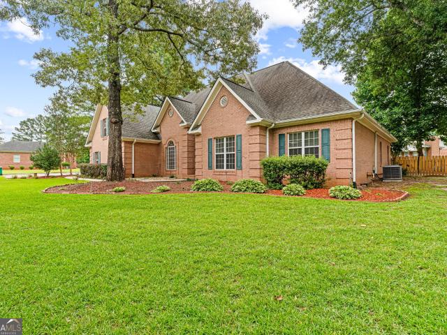 100 Briarmoor Drive