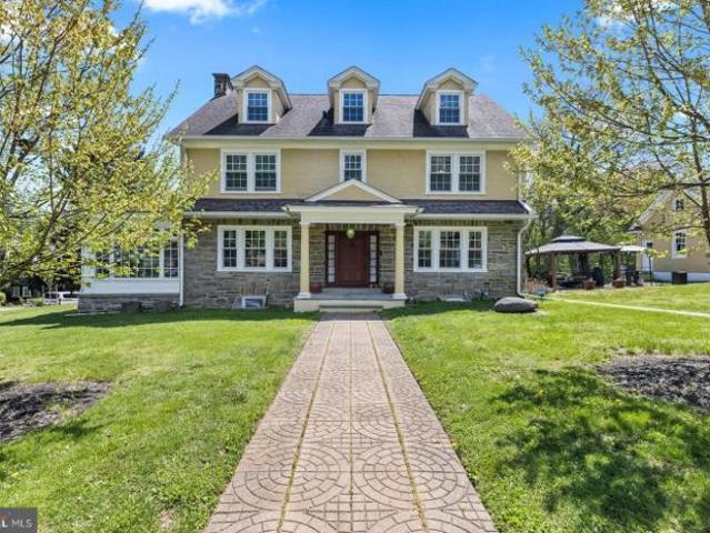 100 Broadview Rd, Springfield, PA 19064