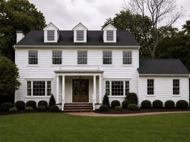 100 Buttercup Ln, Huntington, NY 11743
