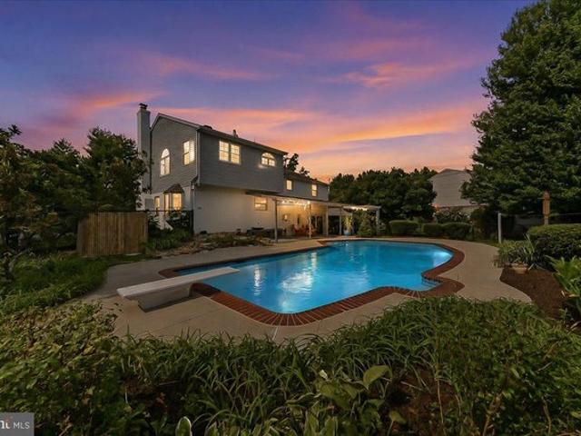 100 Governors Dr, Wallingford, PA 19086