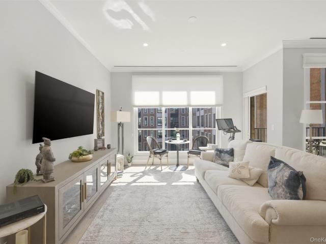 100 Garvies Point Road 1212
