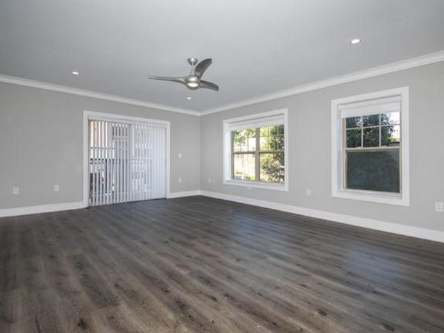 100 Glen St, Unit N2408, Glen Cove, NY 11542 | MLS #869084 | Compass