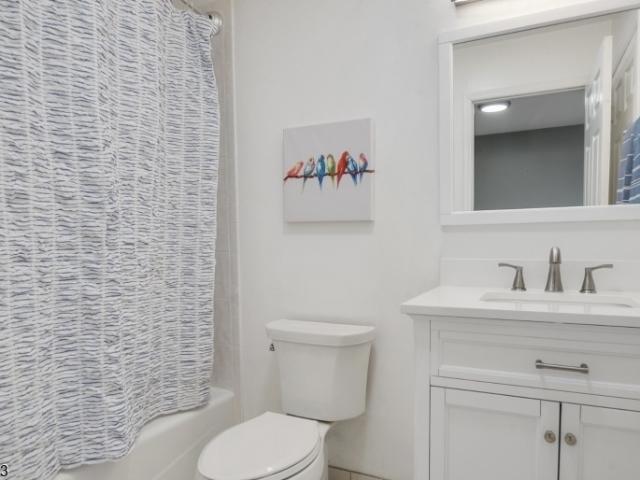 100 Glenridge Ave, Unit 11, Glen Ridge, NJ 07028 | MLS #4022 | Compass
