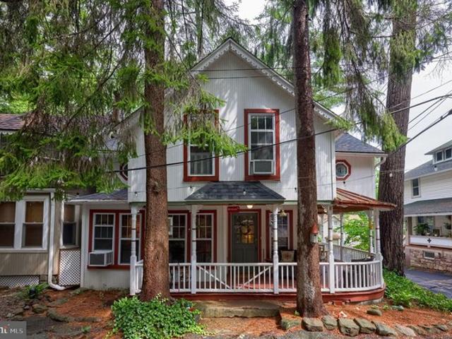 100 Glossbrenner Ave # L0003, Mount Gretna, PA 17064
