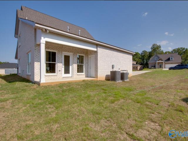 100 Grace Ridge Way