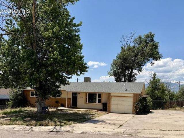 100 Grinnell St, Colorado Springs, CO 80911