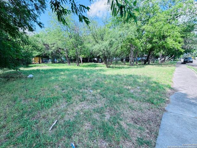 100 Groff Ave, San Antonio, TX 78237 | MLS #1866 | Compass