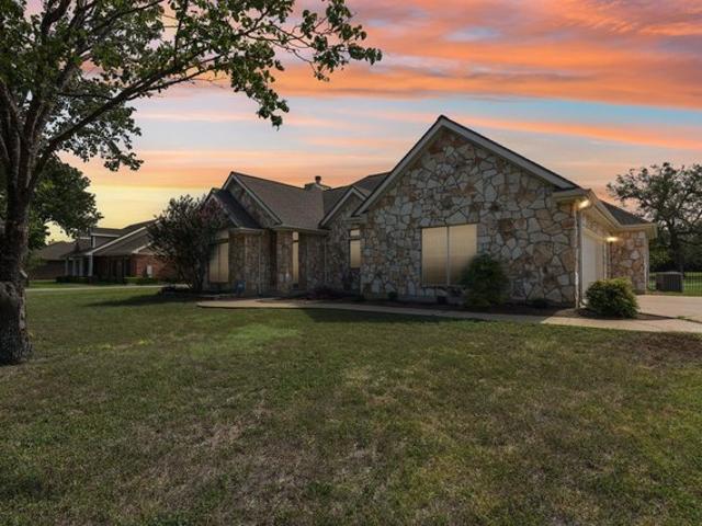 100 Grove Ln, Buda, TX 78610